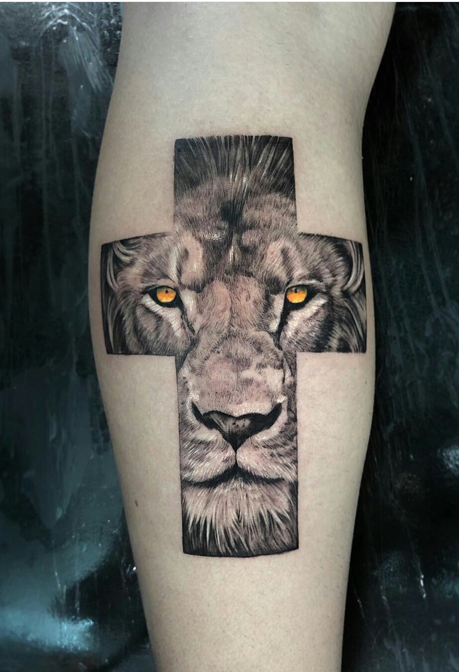 40+ Inspiring Cross Tattoo Designs - The XO Factor