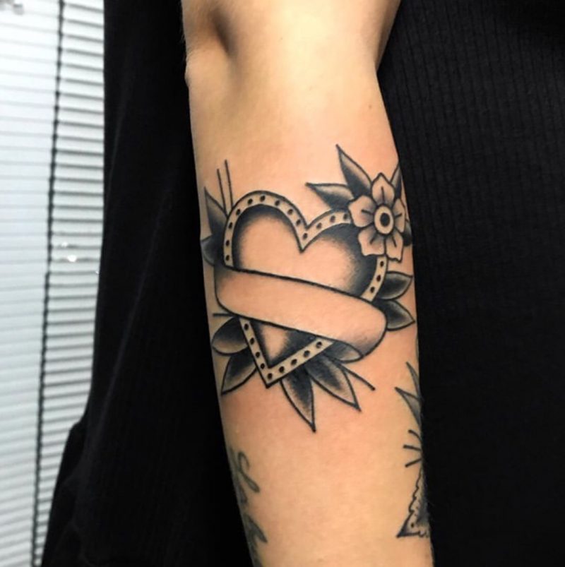 70 Lovely Heart Tattoo Designs And Their Meaning - The XO Factor