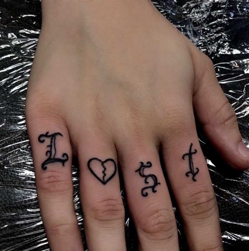 40+ Finger Tattoo Design Ideas - The XO Factor