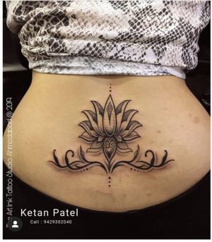 21 Sexy Lower Back Tattoo Ideas For Women - The XO Factor