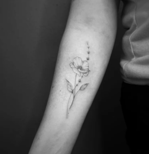 Poppy Tattoos: Symbolizing Remembrance And Resilience - The XO Factor